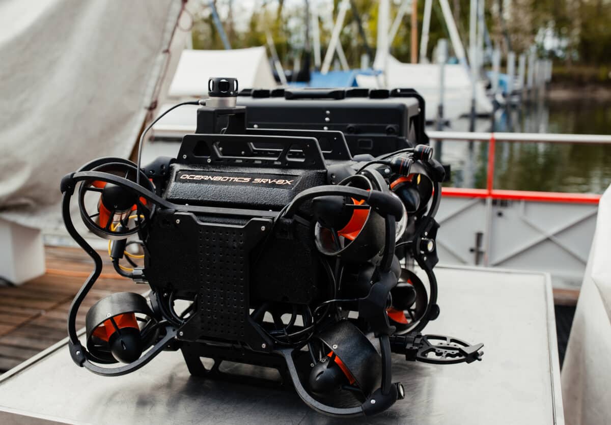 Industrial Marine ROV | SRV-8 ROV Remotely Operated Vehicles